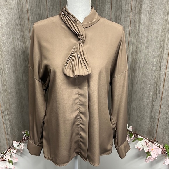 Sonya Ratay | Tops | Sonya Ratay Blouse | Poshmark